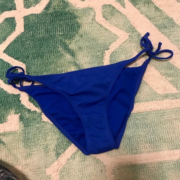 Forever 21 | Swim | Nwot Forever 2 Royal Blue String Bikini Set Sz M ...